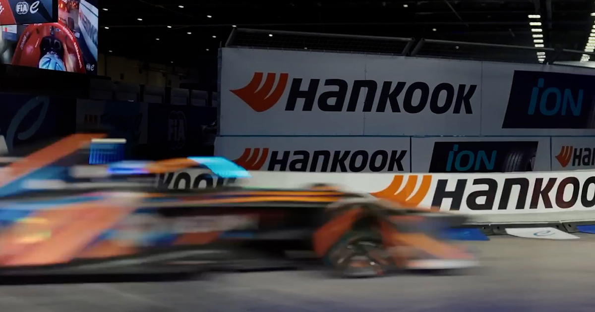 Racing on state of the art tyres | Road to Race, presented by Hankook
