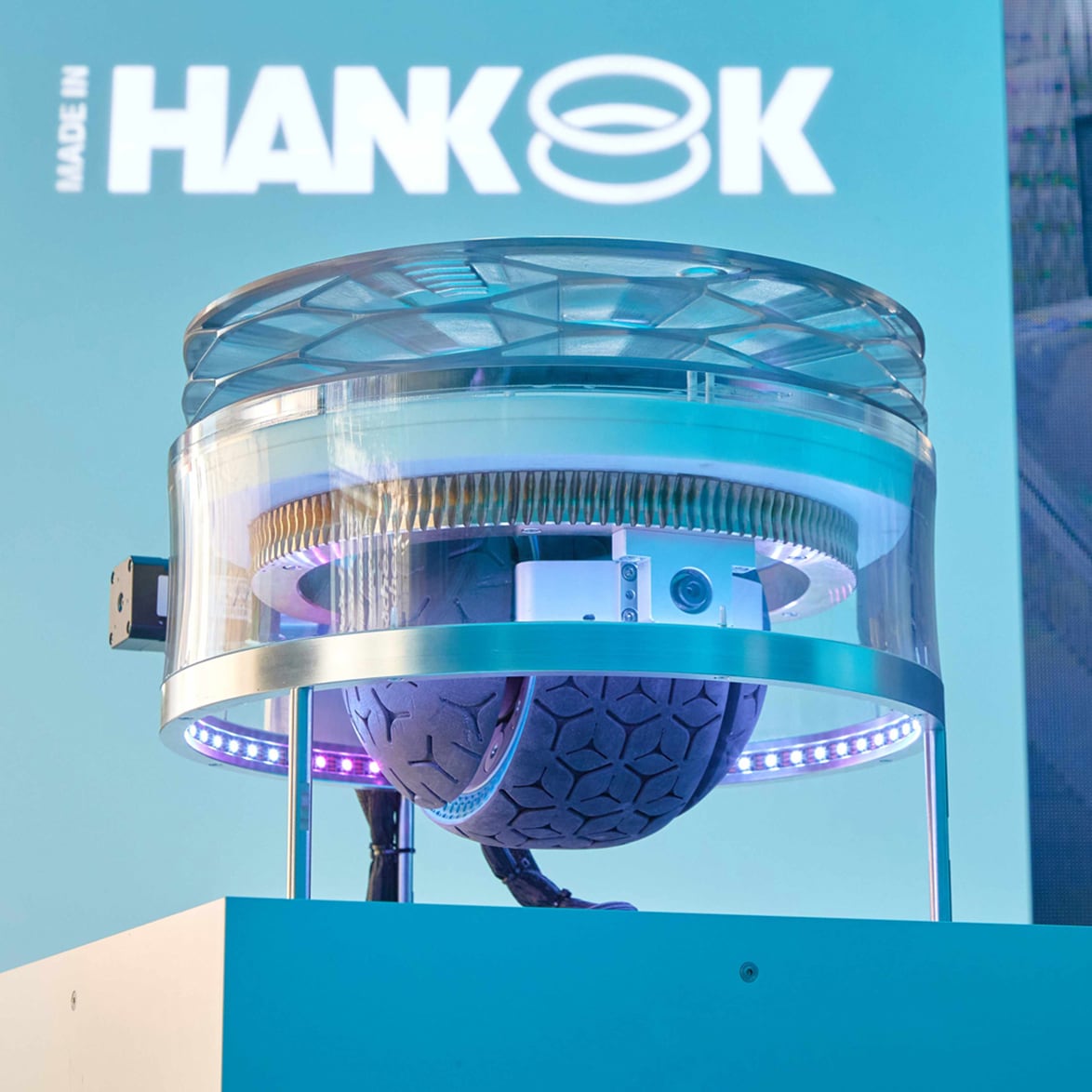 Hankook Middle East & Africa | Tires for EV, Passenger Cars, SUVs and more